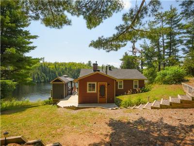 Calabogie Peaks Resort Ski Cottages | CottagesInCanada