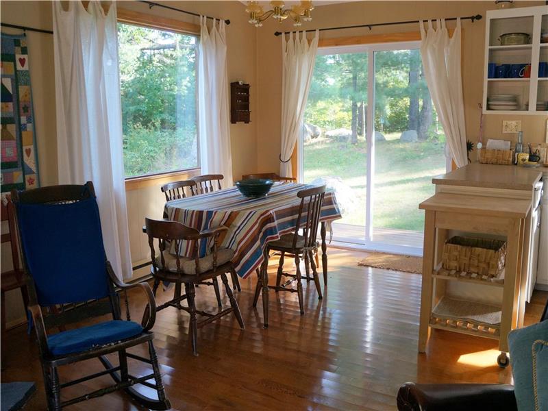 THE DENNIS RETREAT ON BEAUTIFUL - Barrys Bay Cottage Rental | GL-10281 ...