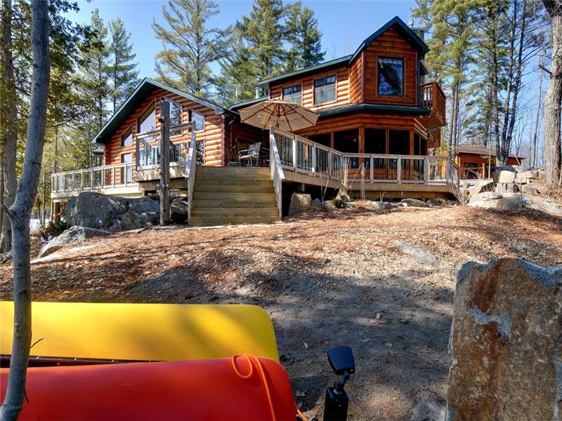 Exceptional Log Cottage, Sauna, - Parry Sound Cottage Rental | GL-10977 ...