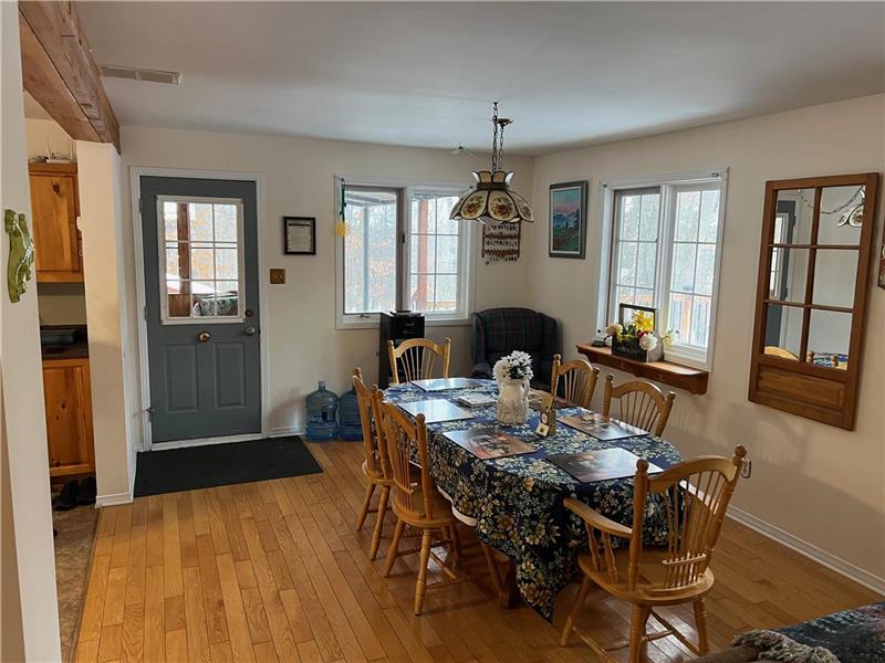 Mountainview Chalet cottage rental - Calabogie Cottage Rental | DI ...