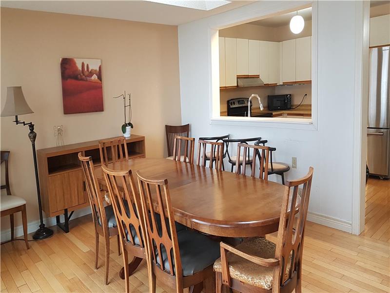 Shoreview Cottage Waterfront on - Orillia Cottage Rental | DI-24269 ...
