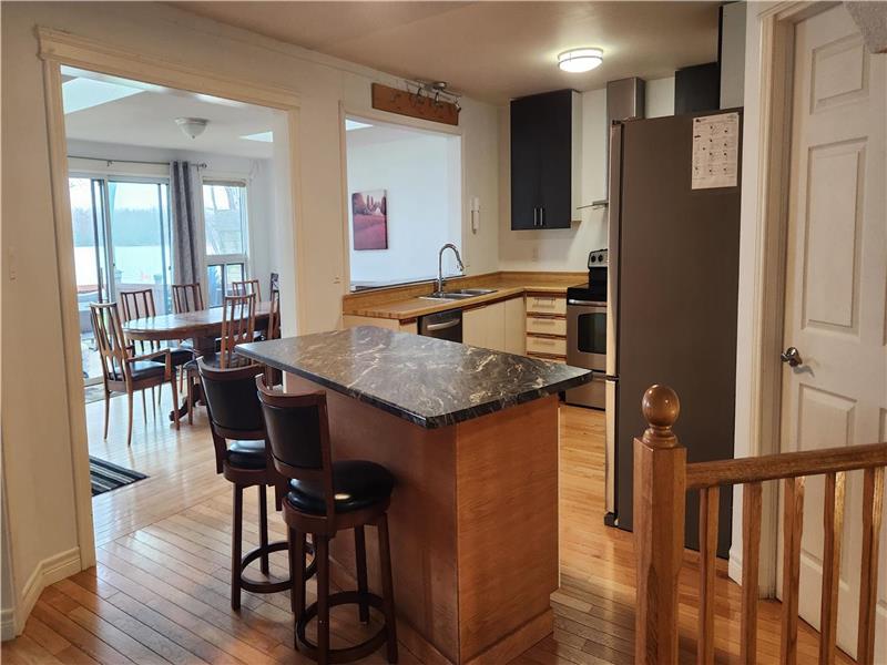 Shoreview Cottage Waterfront - Orillia Cottage Rental | DI-24269 ...