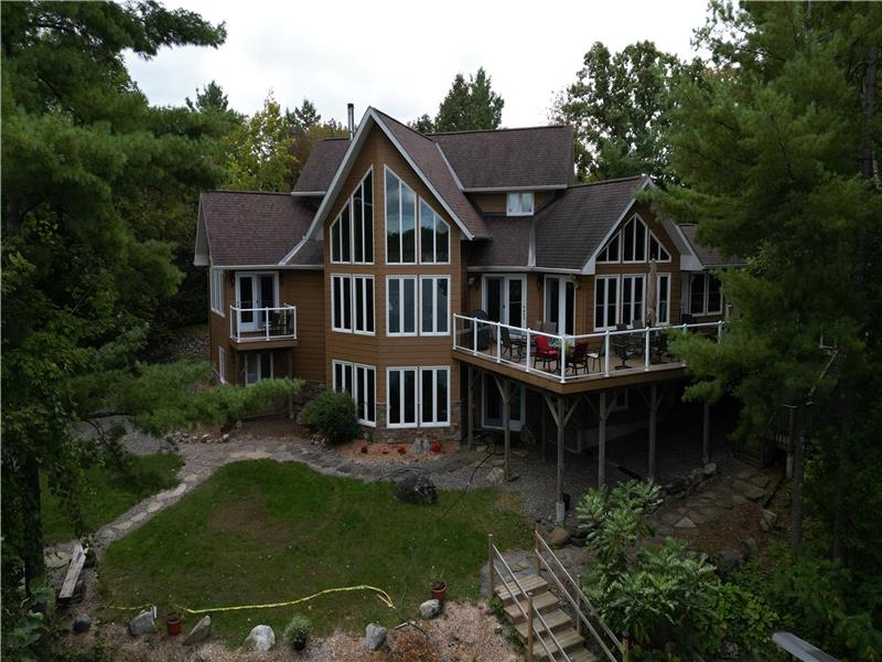 Calabogie Lake - Large Upscale Home - Calabogie Cottage Rental | DI ...