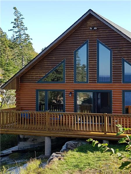 Seascape Cottage - Hubbards Cottage Rental | GL-29539 | CottagesInCanada