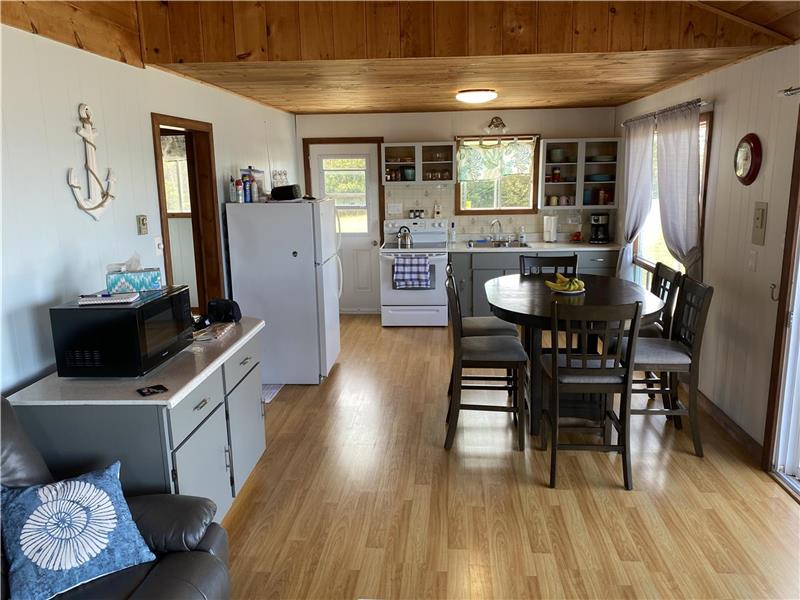 Private Oceanfront Cottage with 300 - Port Howe Cottage Rental | GL ...
