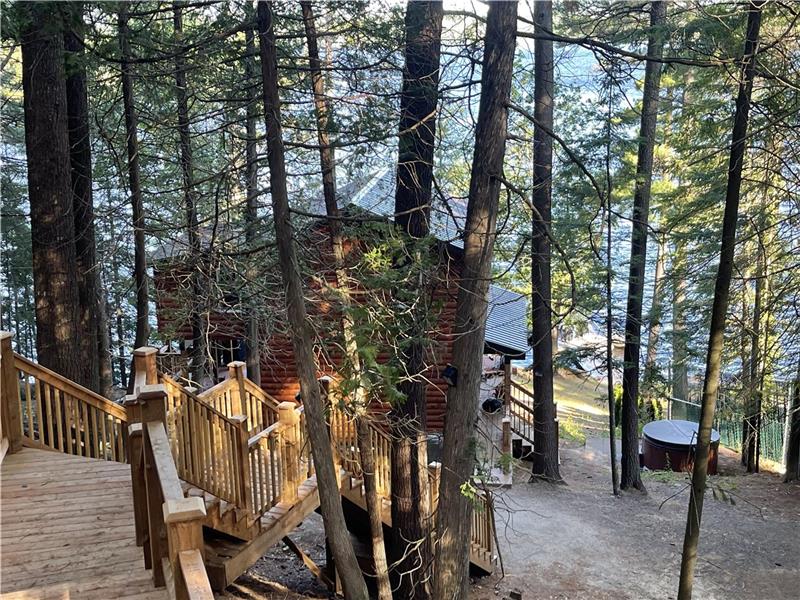 Calabogie Pearl - The Lakeside - Calabogie Cottage Rental | DI-30909 ...