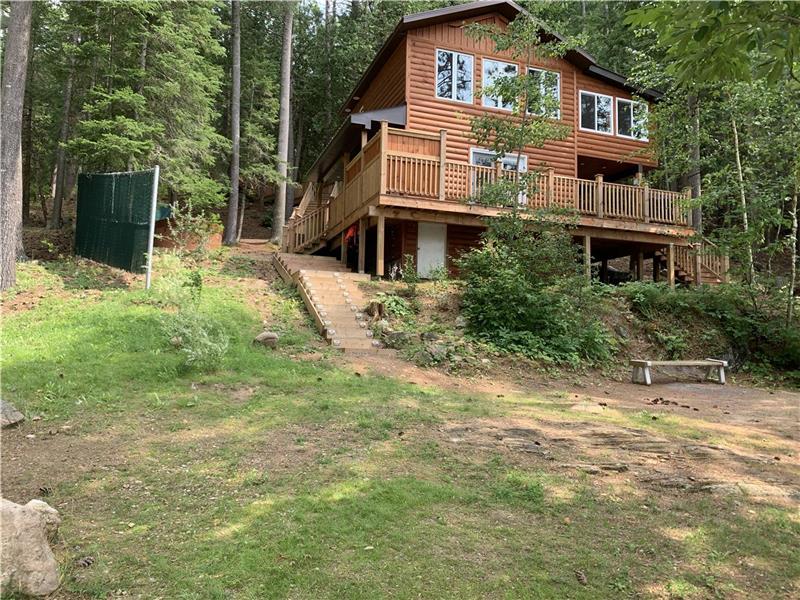 Calabogie Pearl - The Lakeside - Calabogie Cottage Rental | DI-30909 ...