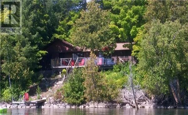 3 bedroom lakefront on Manitoulin - Manitoulin Island Cottage Rental ...