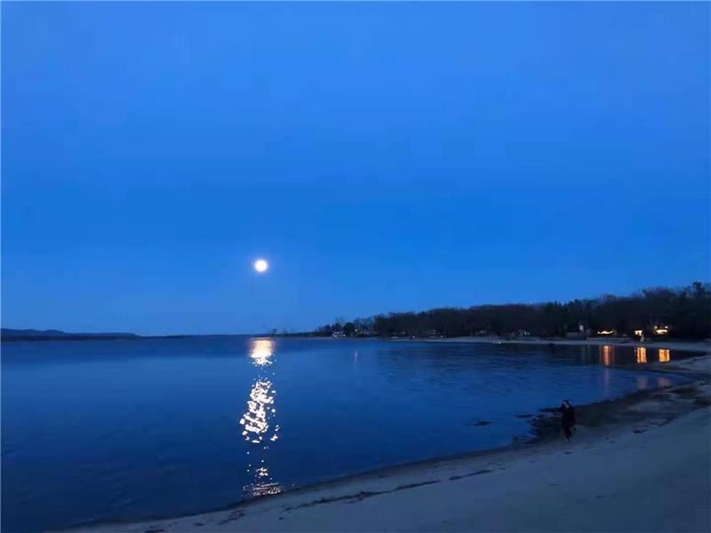 Beachfront Cottage in Constance Bay - Ottawa Cottage Rental | PL-32461 ...