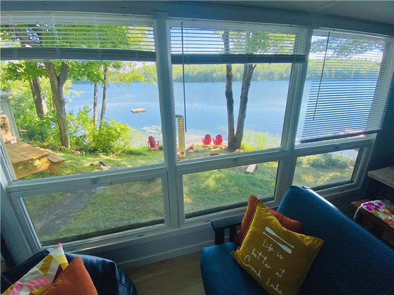 Relax and Unwind, Cozy Lakefront - Sydenham Cottage Rental | PL-32905 ...