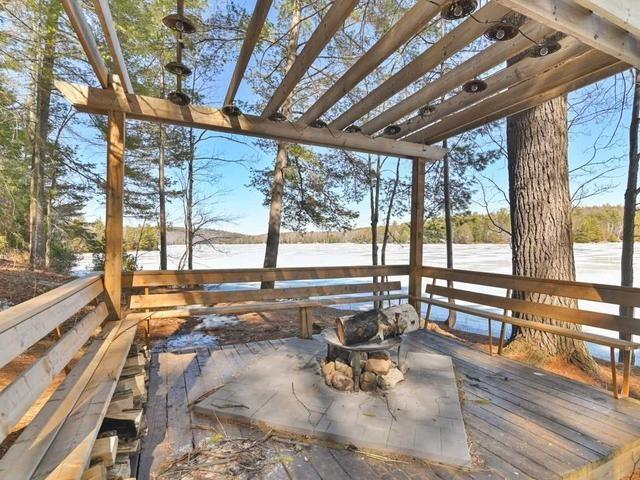 Welcome to Bon Echo Shores Cottage - Cloyne Cottage Rental | PL-33282 ...