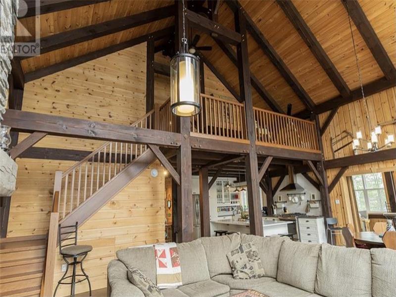 Round Lake Cottage - Round Lake Centre Cottage Rental | PL-34089 ...