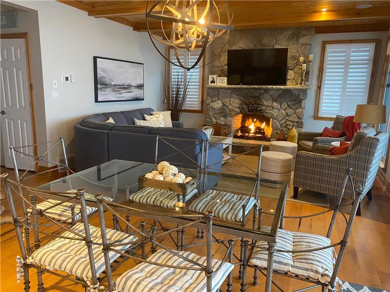 Beautiful Long Point Beachfront - Long Point Cottage Rental | PL-34092 ...