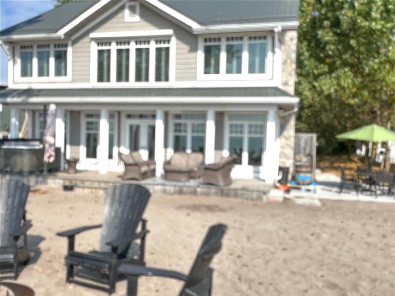 Beautiful Long Point Beachfront - Long Point Cottage Rental | PL-34092 ...