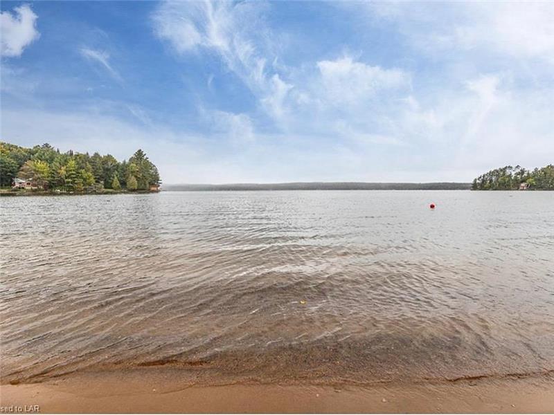 Halls Lake Breezy Beach House - Minden Hills Cottage Rental | DI-34906 ...