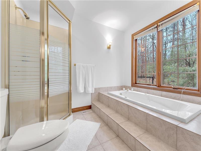 Triple Pines Cottage:Southcott - Grand Bend Cottage Rental | DI-35401 ...