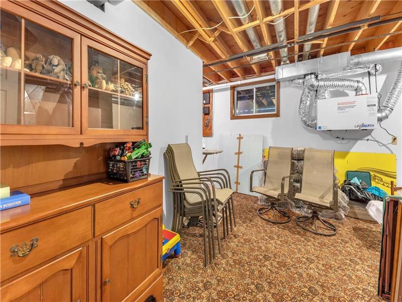 Triple Pines Cottage:Southcott - Grand Bend Cottage Rental | DI-35401 ...