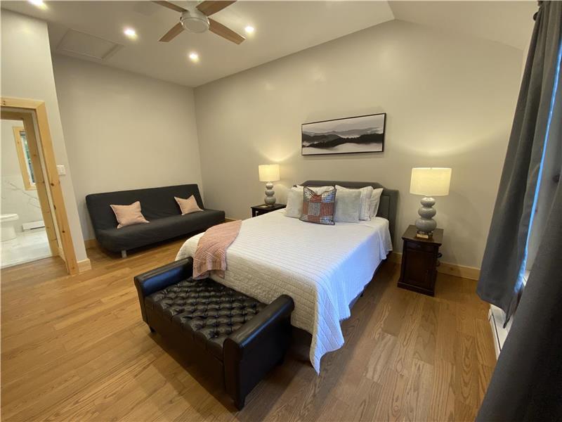 New Luxurious Waterfront White sand - Amherst Cottage Rental | DI-35896 ...