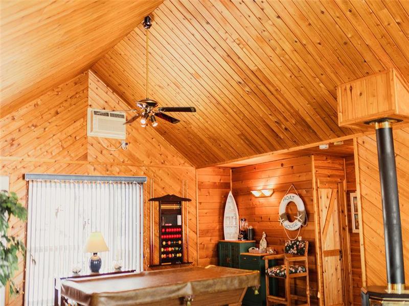 Fun In The Sun Cottage- Beachfront - Amaranth Cottage Rental | PL-36311 ...