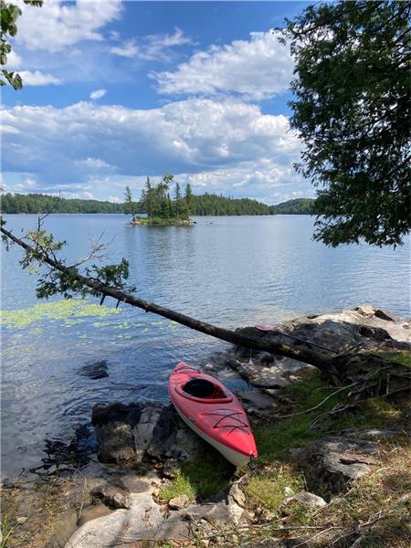 Beautiful waterfront cottage on Lac - Wakefield Cottage Rental | GL ...