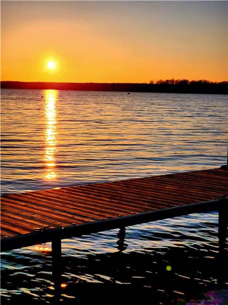 Hay Bay Lakehouse - 80' private - Napanee Cottage Rental | PL-36713 ...