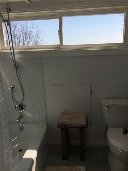 Cotes Du Rowan - Port Rowan Cottage Rental | DI-36752 | CottagesInCanada