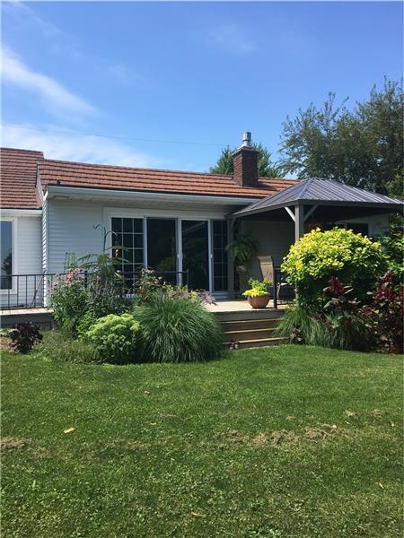 Cotes Du Rowan - Port Rowan Cottage Rental | DI-36752 | CottagesInCanada