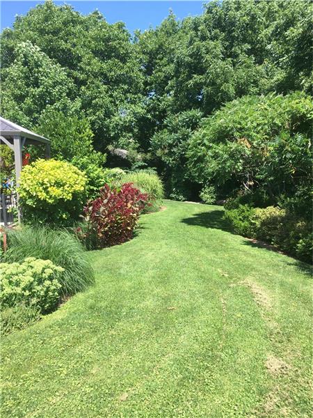 Cotes Du Rowan - Port Rowan Cottage Rental | DI-36752 | CottagesInCanada