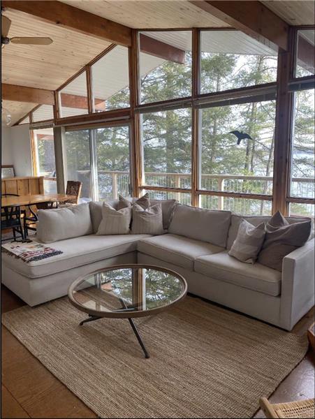 4-season, Waterfront Cottage on - Haliburton Cottage Rental | GL-36897 ...