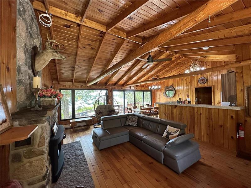 Waterfront Cottage in Tobermory - - Tobermory Cottage Rental | GL-37567 ...