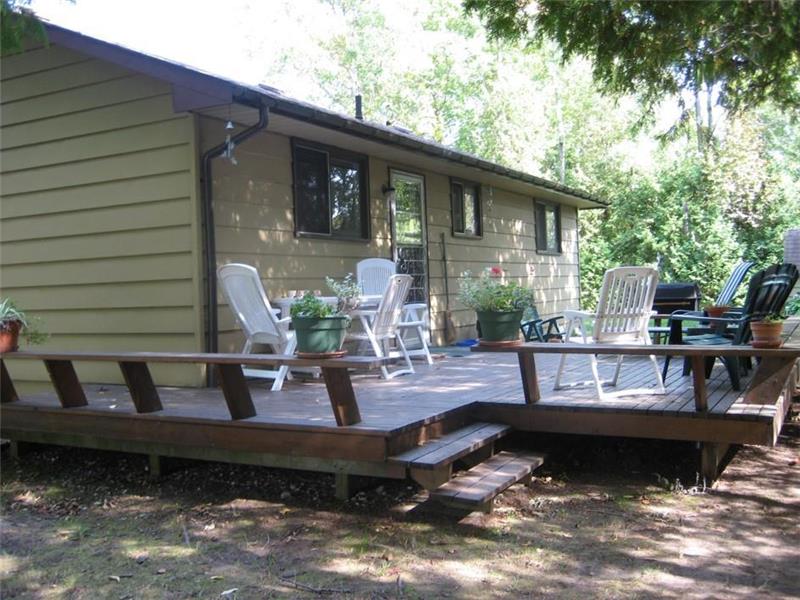 A Cozy Cottage on Cole - Southampton Cottage Rental | GL-37756 ...