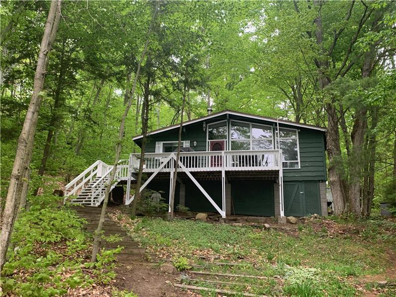 DOCKSIDE CABIN- RELAXING WATERFRONT - Parry Sound Cottage Rental | DI ...