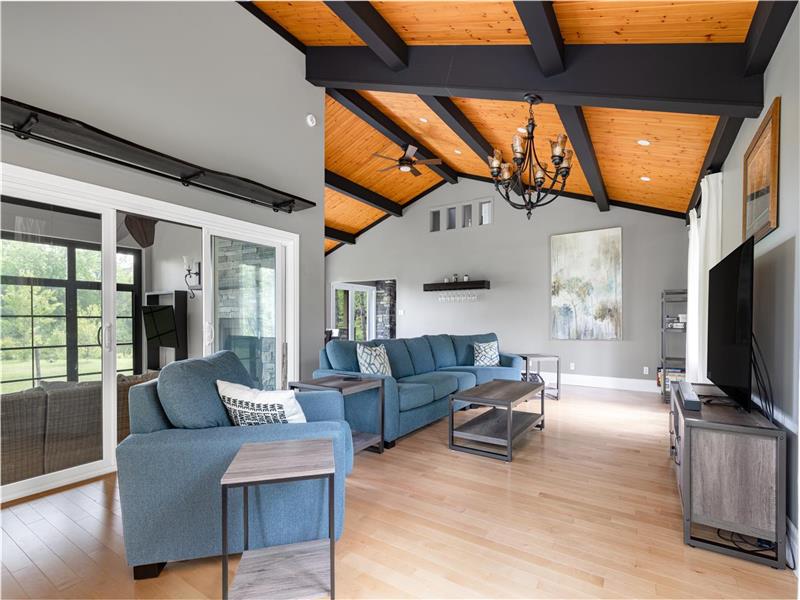 Nouvelle liste! ÉTÉ 2024 - Chalet à louer Round Lake Centre | GL-38304 ...