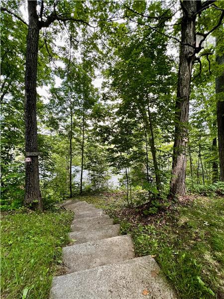 Horseshoe Lake Cottage - Parry Sound Cottage Rental | GL-38353 ...