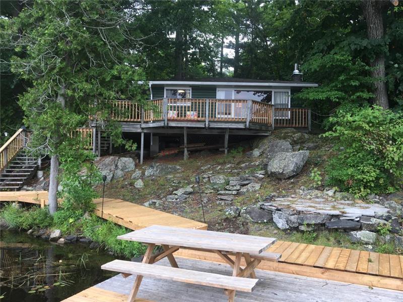 Our Horizon is a cozy rustic - Kawartha Lakes Cottage Rental | DI-38540 ...