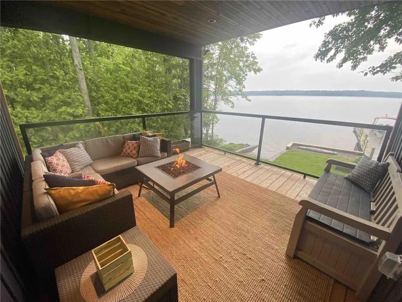 Sunset Waters Edge on Bob's Lake - Tichborne Cottage Rental | GL-38544 ...