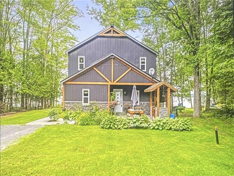 Sunset Waters Edge on Bob's Lake - Tichborne Cottage Rental | GL-38544 ...