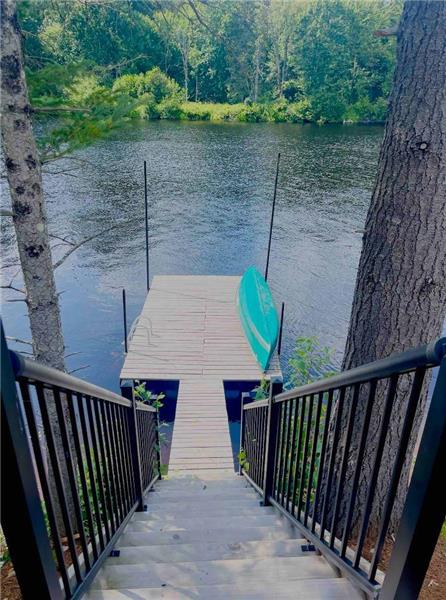 The Chutes Chalet- 4 Season River - Fort-Coulonge Cottage Rental | GL ...