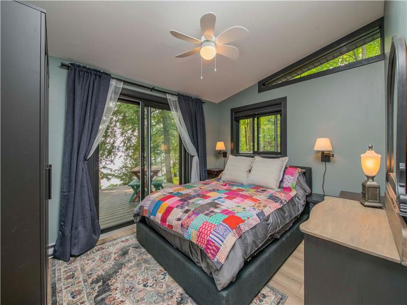 Lake House on Christie - Perth Cottage Rental | GL-38737 | CottagesInCanada