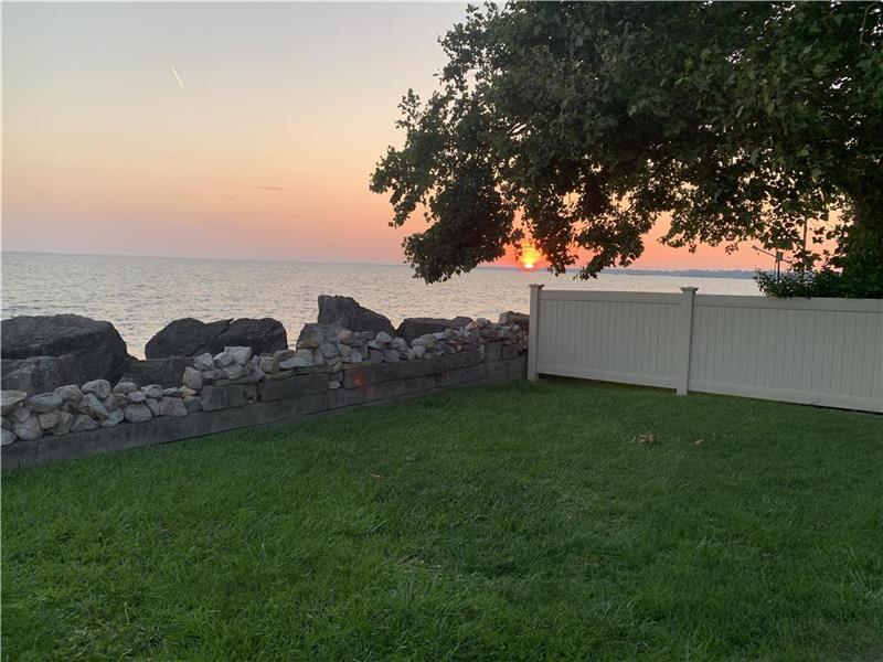 Casa Azul-lakefront - Leamington Cottage Rental | GL-39486 ...