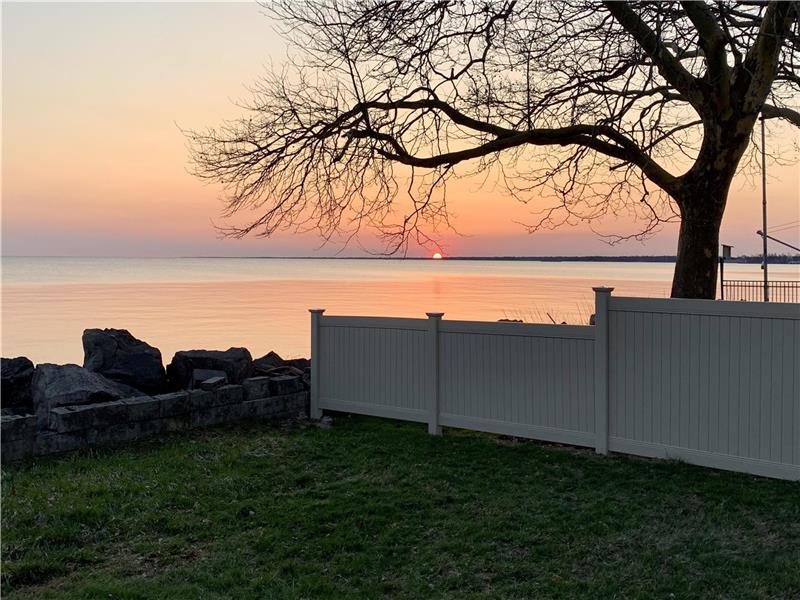 Casa Azul-lakefront - Leamington Cottage Rental | GL-39486 ...
