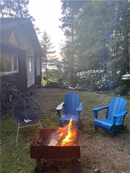 Getaway on the Beautiful Sandy - Round Lake Centre Cottage Rental | PL ...