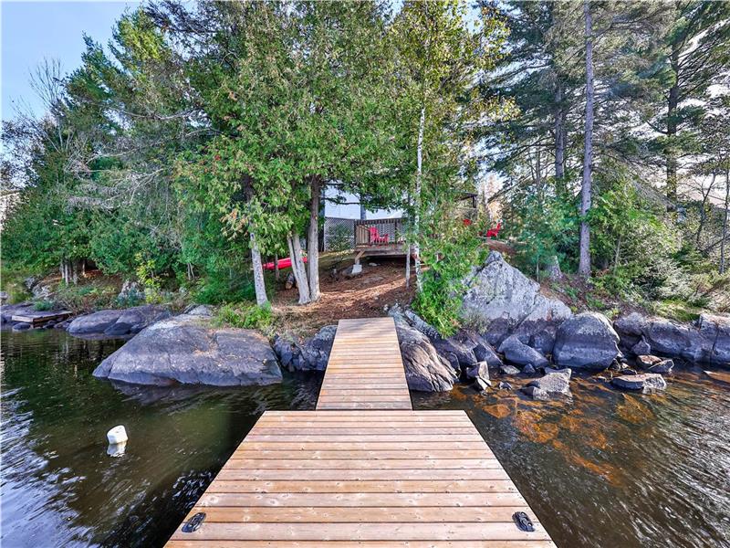 Rocky Point Cottage, Whitestone - Dunchurch Cottage Rental | PL-40071 ...