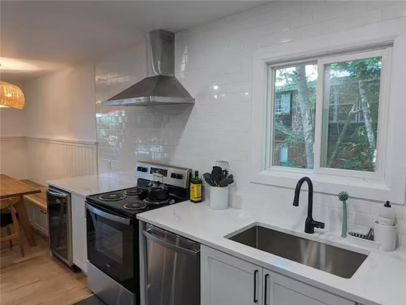 Marble Point Cottage - Luxury - Marmora Cottage Rental | GL-40224 ...