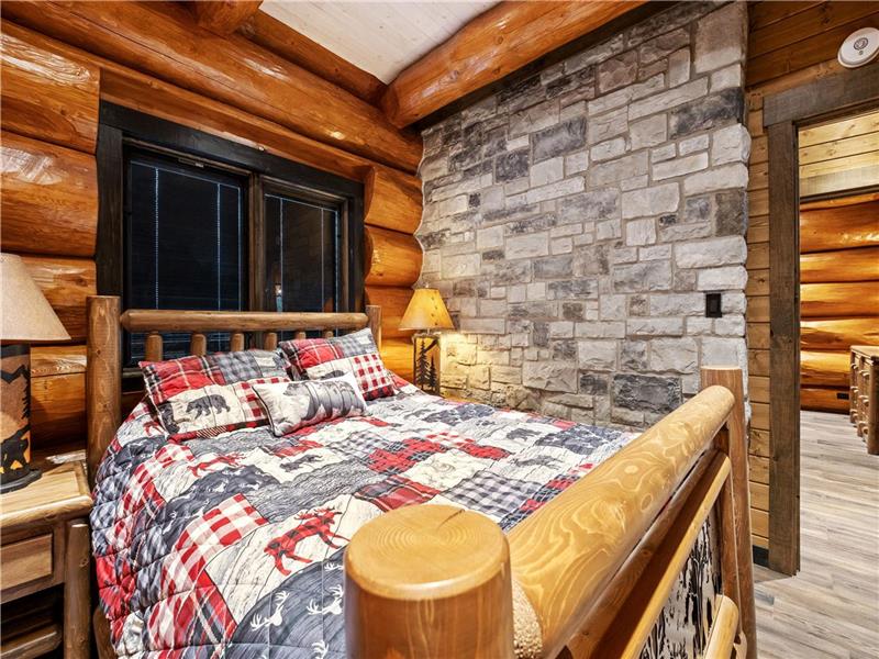Paradise Escape (Bear Lodge) - Trent River Cottage Rental | DI-40331 ...