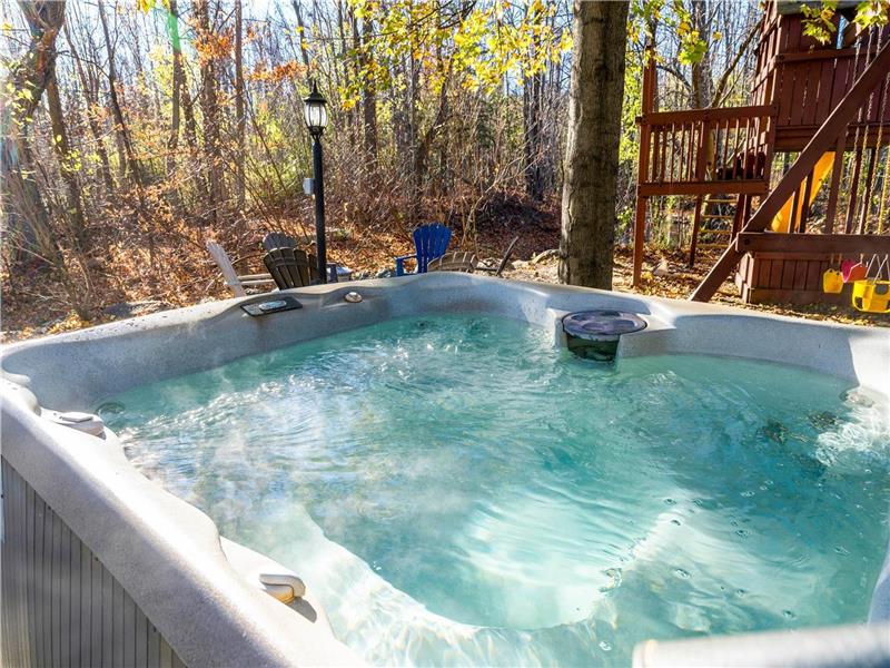 SHALE BEACH HOUSE - WATERFRONT - The Blue Mountains Cottage Rental | PL ...