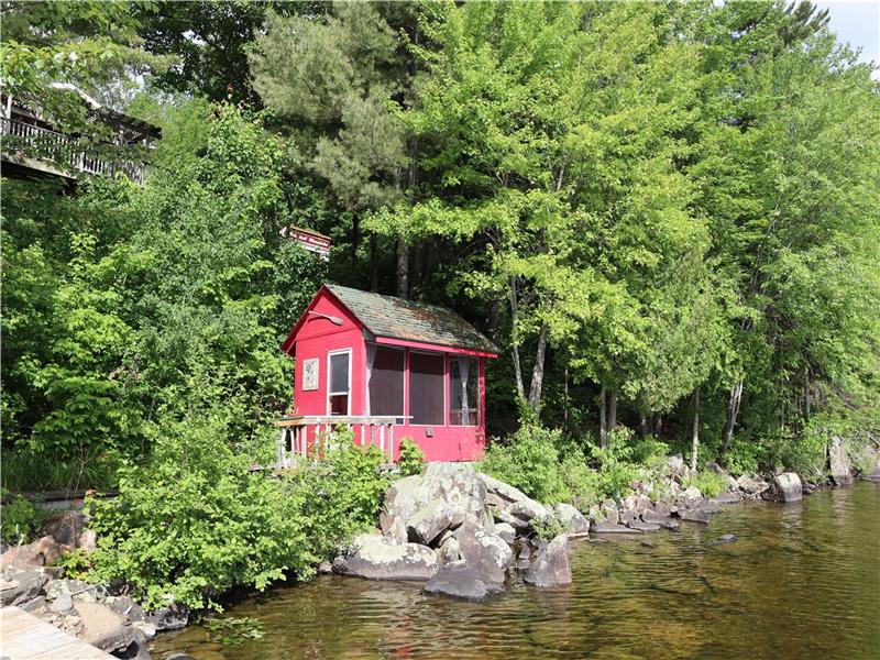 On Cottage Time - A - Barrys Bay Cottage Rental | DI-41021 ...