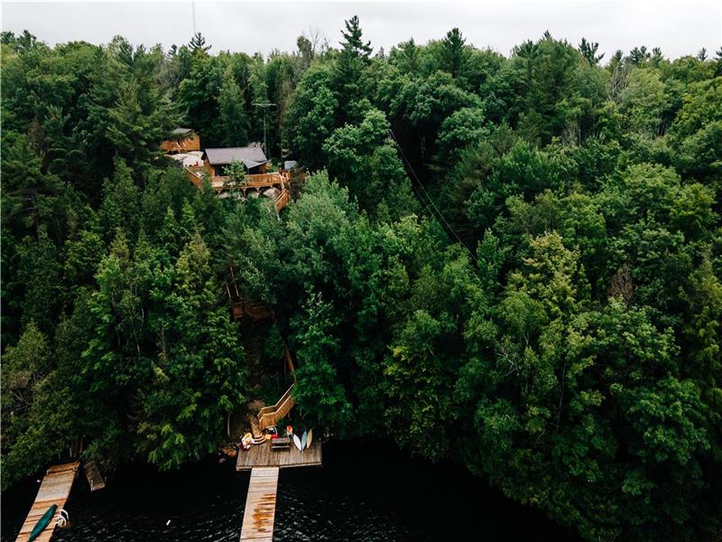 "Eagles Nest" Traditional Muskoka - Mactier Cottage Rental | DI-41379 ...