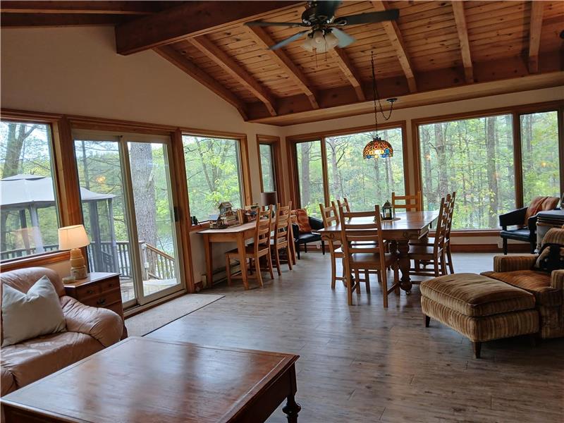 Muldrew Lake Family Cottage Muskoka - Gravenhurst Cottage Rental | DI ...