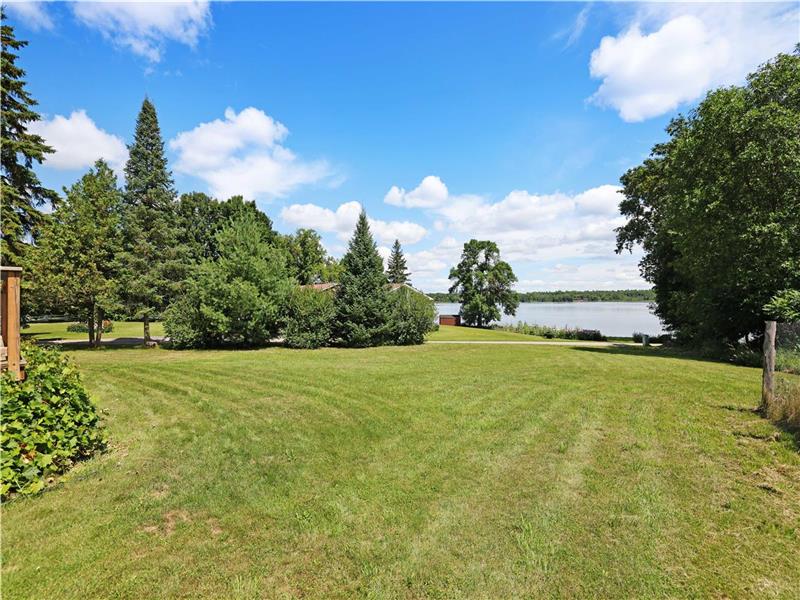 Four Seasons at Calabogie - Calabogie Cottage Rental | PL-43062 ...